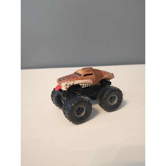 Toys | Monster Jam Mutt Brown Dog 210 Freestyle Champion Hot Wheels ...